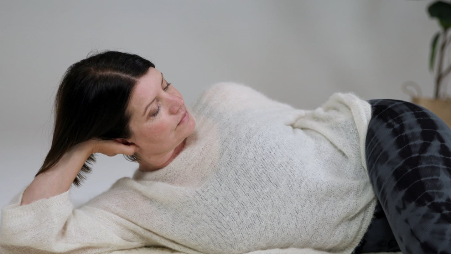 Intro: Ro & balance med de 5 elementer - Yin - YogaStream - Online ...